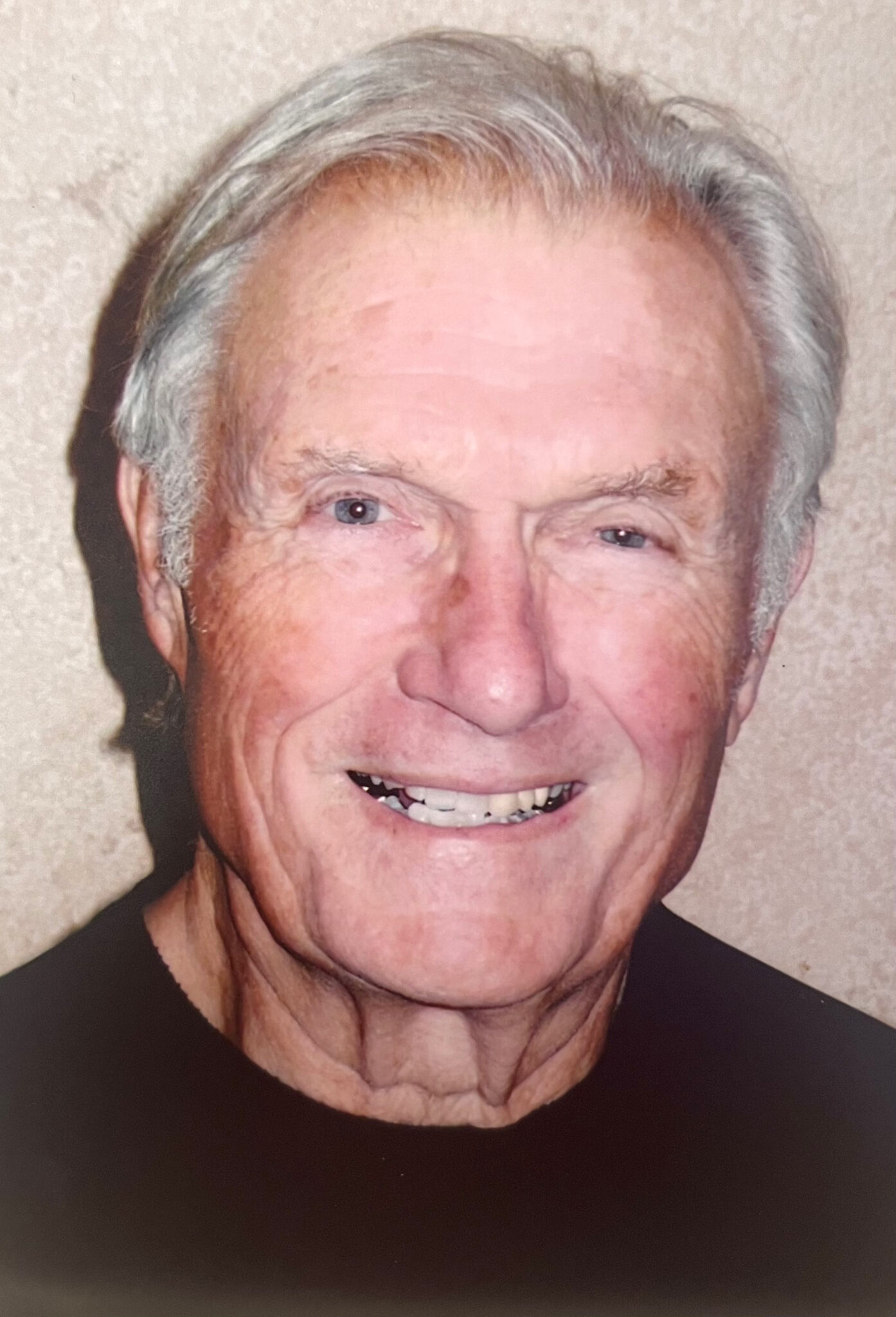 Gerald Walker Smith – Palo Alto Daily Post